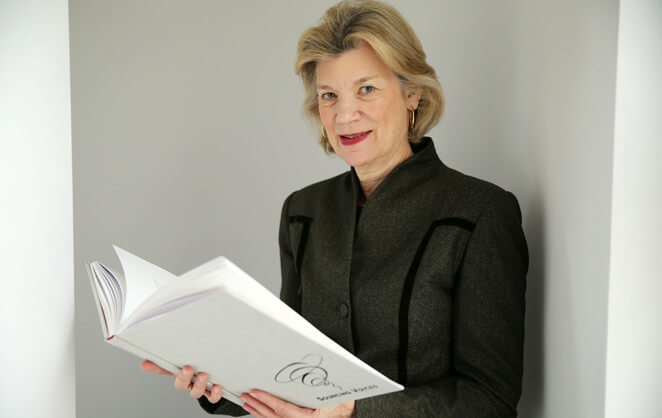 Décès de la duchesse d'Abercorn • L'Éventail