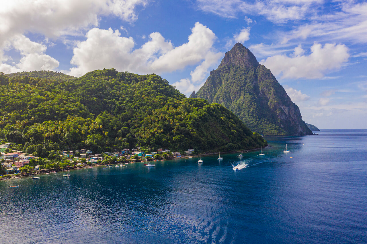 Sainte-Lucie, la plus francophile des îles anglophones • L'Éventail